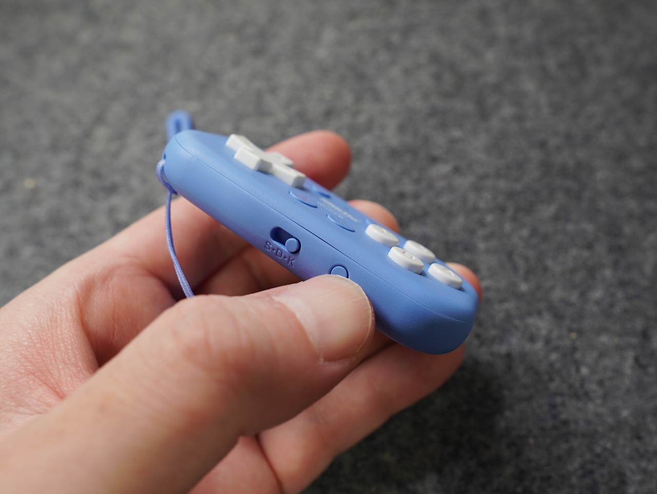 8Bitdo Microレビュー｜iPadの左手デバイスとして最高【Procreate・クリスタでのイラスト・お絵描きが快適】 - ZRデザインラボ